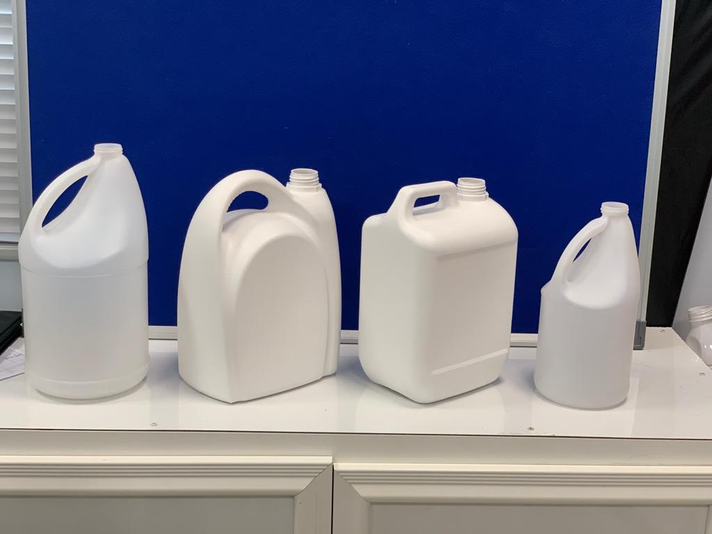 Gallery – dohaplastichouse